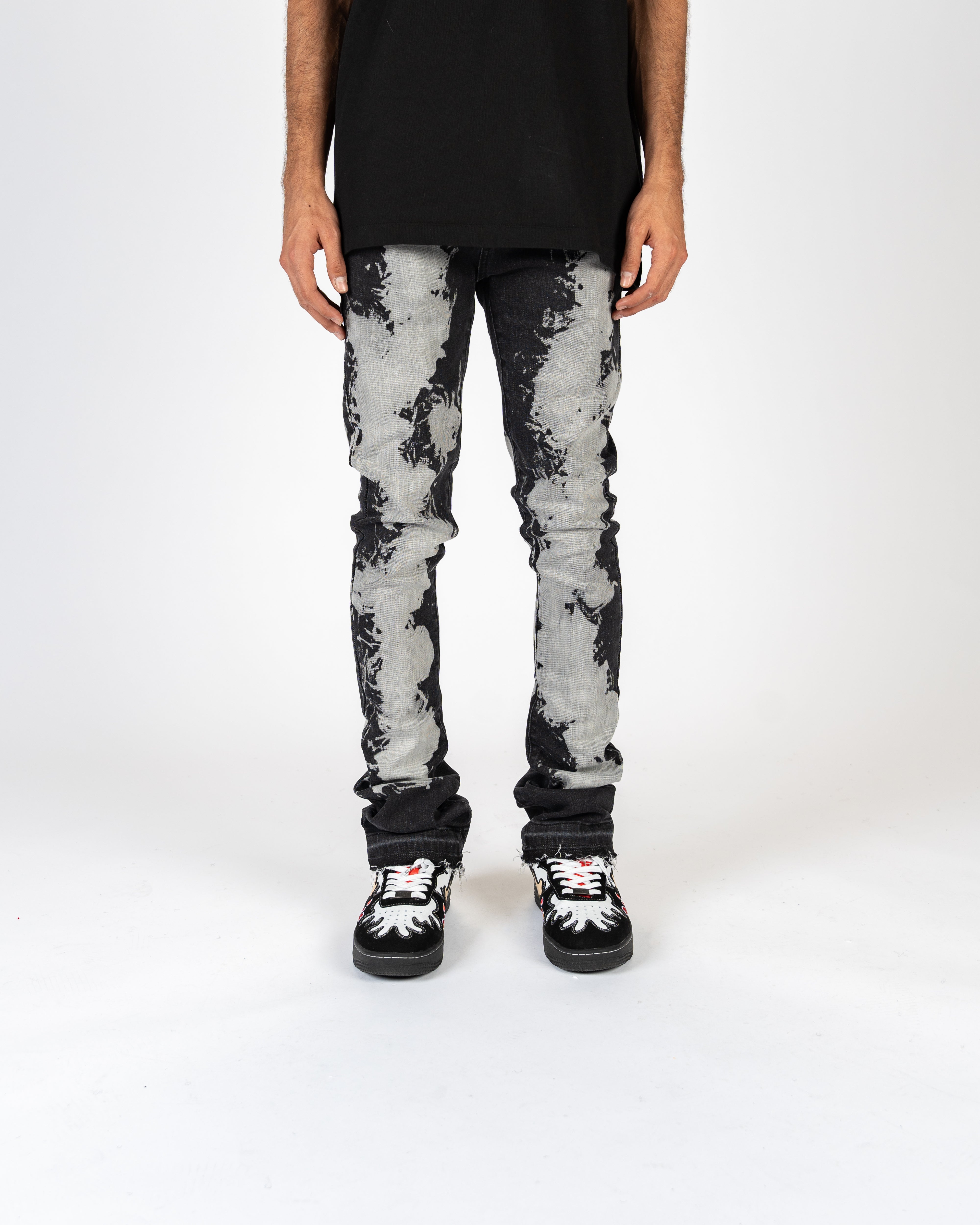 "SCARRED BY" FLARE STACK DENIM – P H E E L I N G S